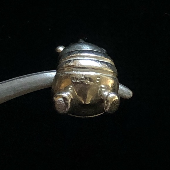 Pandora | Jewelry | Authentic Pandora Queen Bee Retired | Poshmark